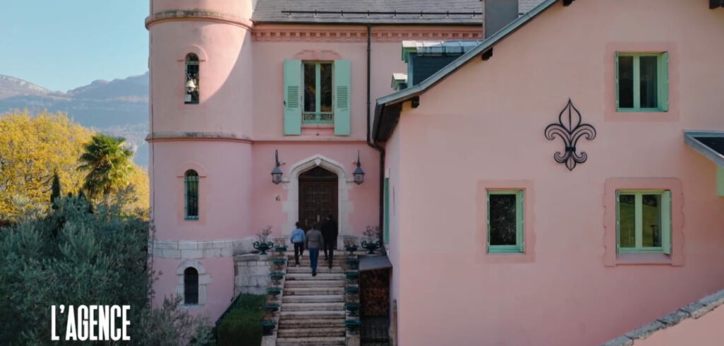 Le Château Rose du lac du Bourget vendu 7,8 millions d’euros - Lac du ...